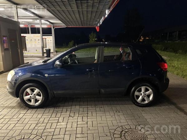 Синий Ниссан Кашкай 2008 в Рига, объемом двигателя 2.00 л и пробегом 299 тыс. км за 3800 €, фото 3 на AUTOMOTO.COM.LV