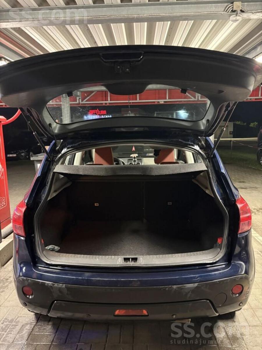 Zils Nissan Qashqai 2008 Rīga, ar dzinēja tilpumu 2.00 L un nobraukumu 299 tūkst. km par 3800 €, foto 7 vietnē AUTOMOTO.COM.LV