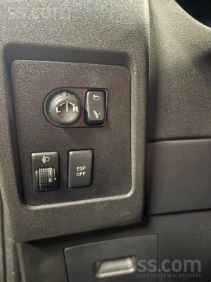 Zils Nissan Qashqai 2008 Rīga, ar dzinēja tilpumu 2.00 L un nobraukumu 299 tūkst. km par 3800 €, foto 13 vietnē AUTOMOTO.COM.LV