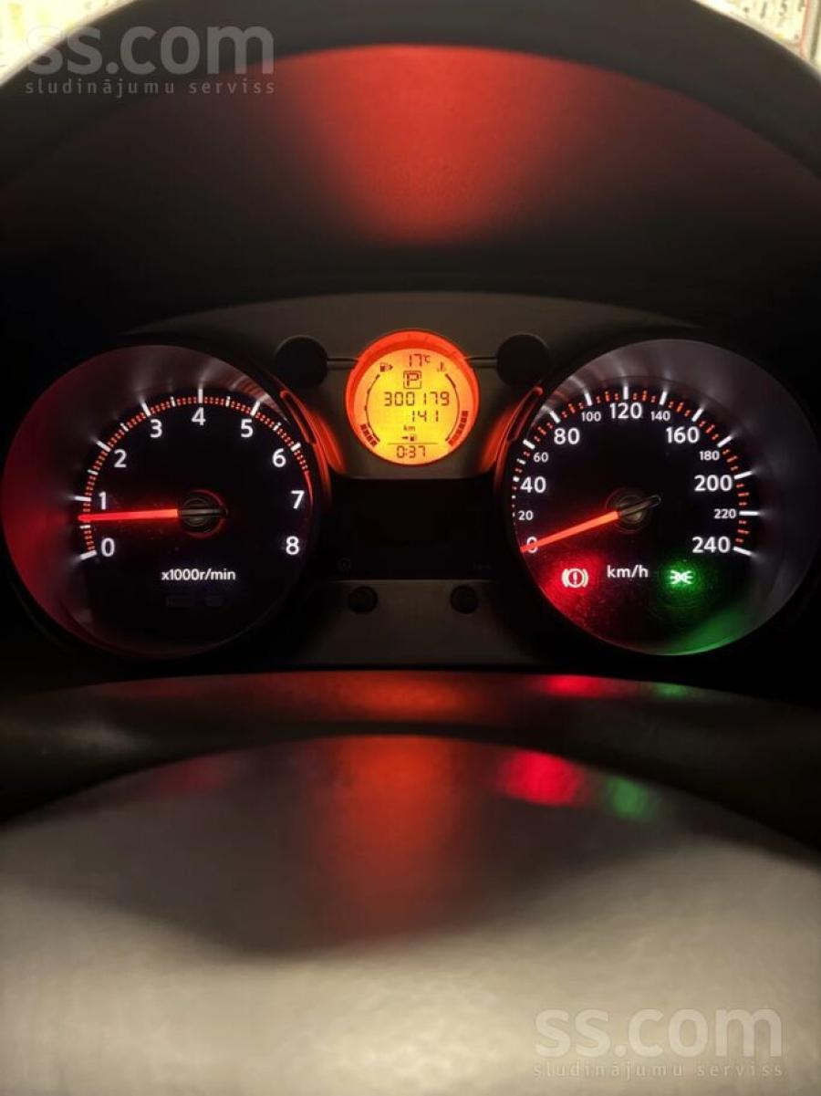 Zils Nissan Qashqai 2008 Rīga, ar dzinēja tilpumu 2.00 L un nobraukumu 299 tūkst. km par 3800 €, foto 15 vietnē AUTOMOTO.COM.LV