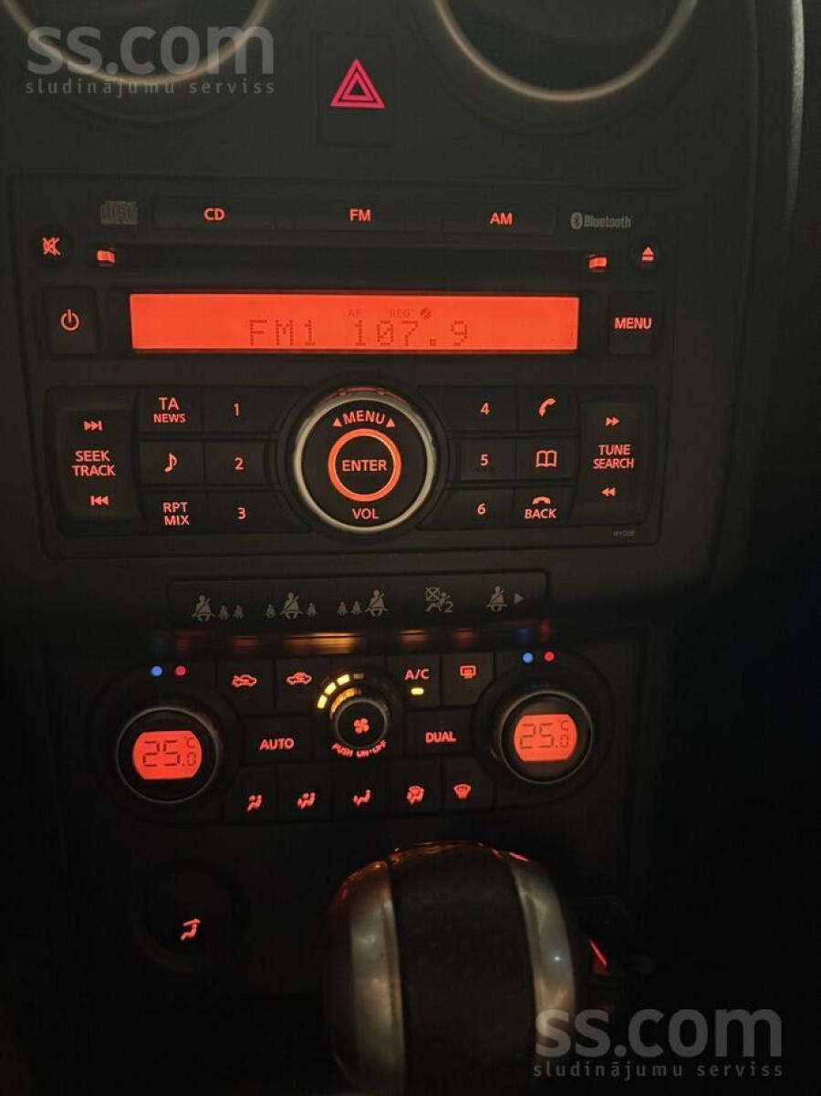 Zils Nissan Qashqai 2008 Rīga, ar dzinēja tilpumu 2.00 L un nobraukumu 300 tūkst. km par 3800 €, foto 17 vietnē AUTOMOTO.COM.LV