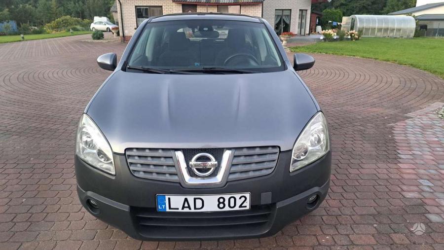 Blue Nissan Qashqai 2008 in Taurage, with an engine capacity of 1.46 L and mileage of 172 thousand km for 3300 €, photo 1 on AUTOMOTO.COM.LV