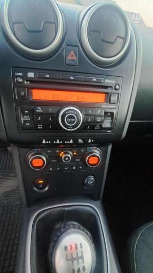 Blue Nissan Qashqai 2008 in Taurage, with an engine capacity of 1.46 L and mileage of 172 thousand km for 3300 €, photo 31 on AUTOMOTO.COM.LV