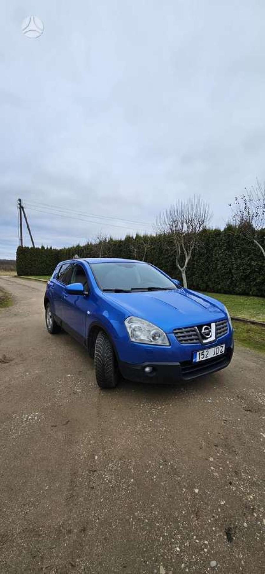 Blue Nissan Qashqai 2009 in Mazeikiai, with an engine capacity of 1.46 L and mileage of 380 thousand km for 4000 €, photo 2 on AUTOMOTO.COM.LV