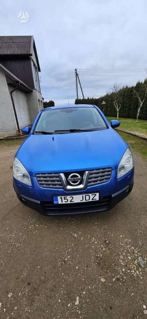 Blue Nissan Qashqai 2009 in Mazeikiai, with an engine capacity of 1.46 L and mileage of 380 thousand km for 4000 €, photo 5 on AUTOMOTO.COM.LV