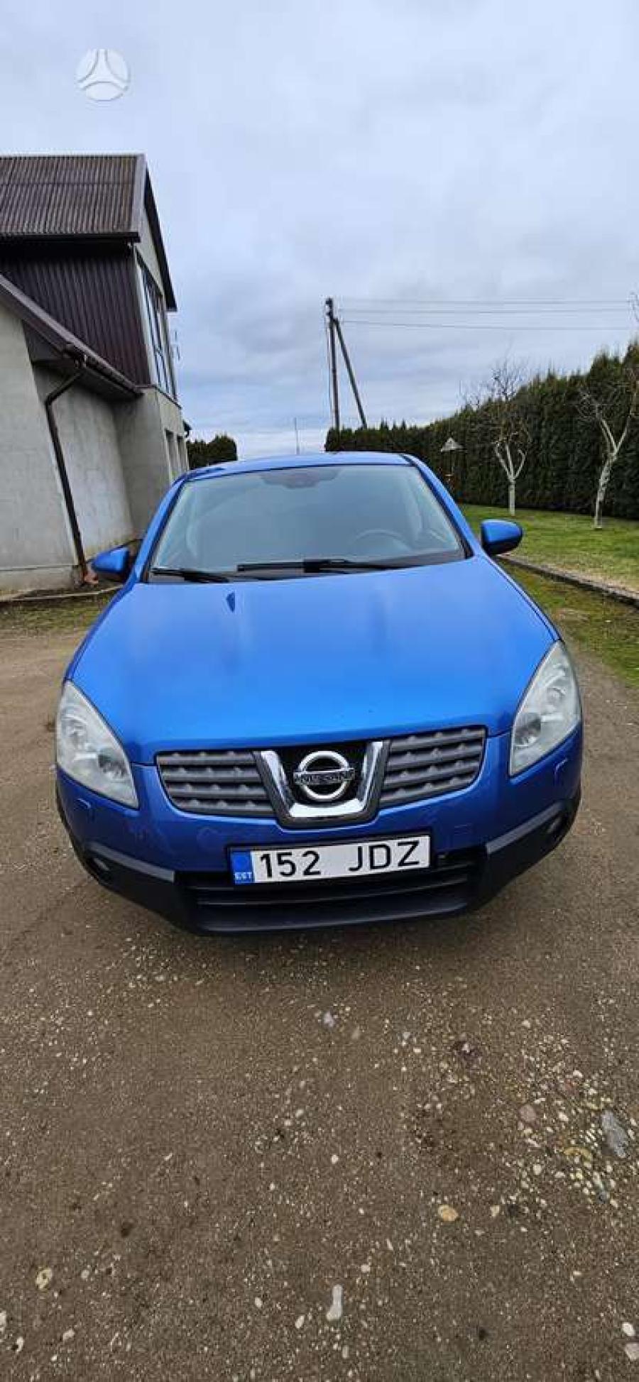 Blue Nissan Qashqai 2009 in Mazeikiai, with an engine capacity of 1.46 L and mileage of 380 thousand km for 4000 €, photo 5 on AUTOMOTO.COM.LV