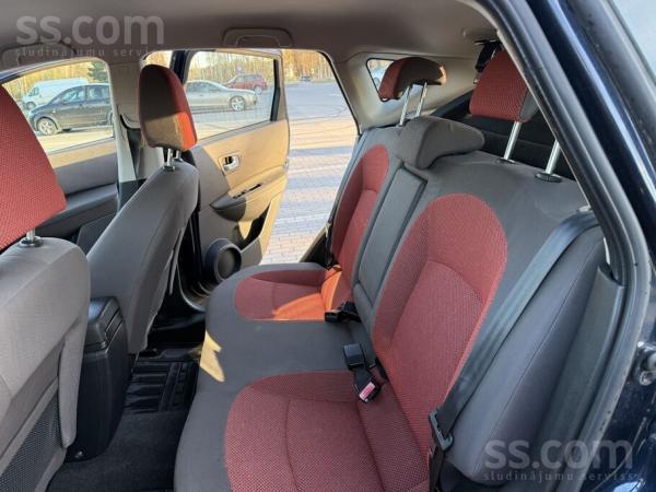 Zils Nissan Qashqai 2009 Rīga, ar dzinēja tilpumu 1.50 L un nobraukumu 302 tūkst. km par 3200 €, foto 7 vietnē AUTOMOTO.COM.LV