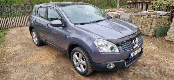 Blue Nissan Qashqai 2009 in Riga, with an engine capacity of 1.50 L and mileage of 225 thousand km for 4000 €, photo 2 on AUTOMOTO.COM.LV