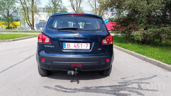 Zils Nissan Qashqai 2009 Rīga, ar dzinēja tilpumu 1.50 L un nobraukumu 249 tūkst. km par 3700 €, foto 6 vietnē AUTOMOTO.COM.LV