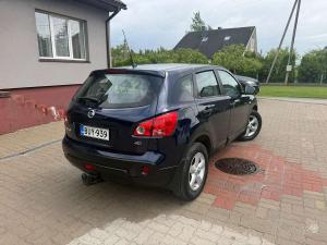 Blue Nissan Qashqai 2009 in Siauliai, with an engine capacity of 1.46 L and mileage of 252 thousand km for 3950 €, photo 6 on AUTOMOTO.COM.LV