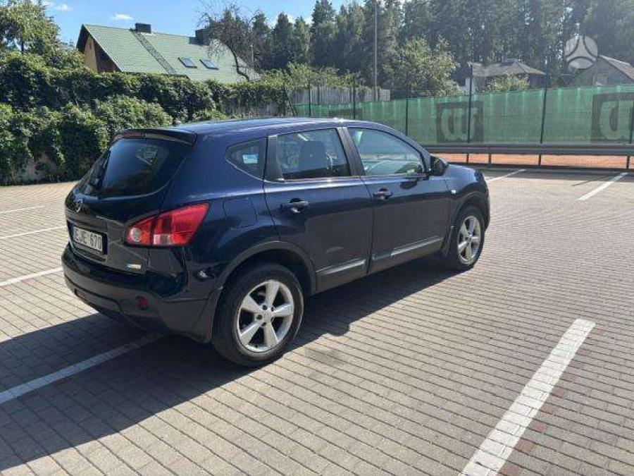 Zils Nissan Qashqai 2009 Viļņa, ar dzinēja tilpumu 2.00 L un nobraukumu 267 tūkst. km par 4200 €, foto 5 vietnē AUTOMOTO.COM.LV