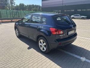 Zils Nissan Qashqai 2009 Viļņa, ar dzinēja tilpumu 2.00 L un nobraukumu 267 tūkst. km par 4200 €, foto 6 vietnē AUTOMOTO.COM.LV