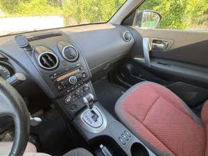 Zils Nissan Qashqai 2009 Viļņa, ar dzinēja tilpumu 2.00 L un nobraukumu 267 tūkst. km par 4200 €, foto 13 vietnē AUTOMOTO.COM.LV