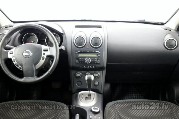 Zils Nissan Qashqai 2010 Tallina, ar dzinēja tilpumu 2.00 L un nobraukumu 247 tūkst. km par 2999 €, foto 5 vietnē AUTOMOTO.COM.LV