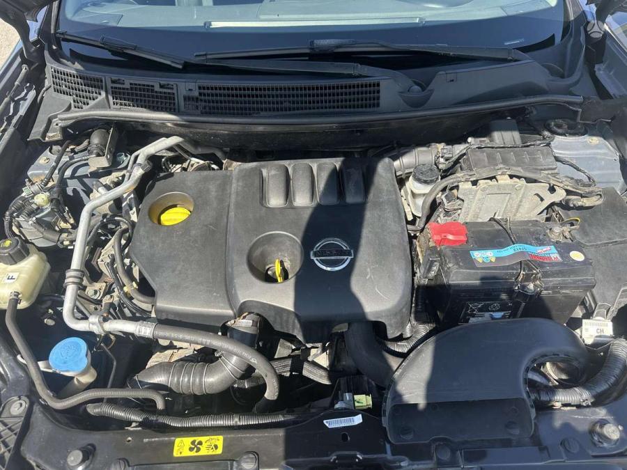 Blue Nissan Qashqai 2010 in Siauliai, with an engine capacity of 1.50 L and mileage of 280 thousand km for 4400 €, photo 21 on AUTOMOTO.COM.LV