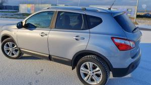 Zils Nissan Qashqai 2011 Šauļi, ar dzinēja tilpumu 1.46 L un nobraukumu 255 tūkst. km par 5300 €, foto 7 vietnē AUTOMOTO.COM.LV