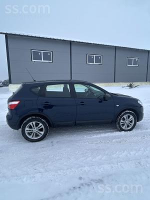 Zils Nissan Qashqai 2011 Daugavpils, ar dzinēja tilpumu 1.50 L un nobraukumu 209 tūkst. km par 5150 €, foto 6 vietnē AUTOMOTO.COM.LV