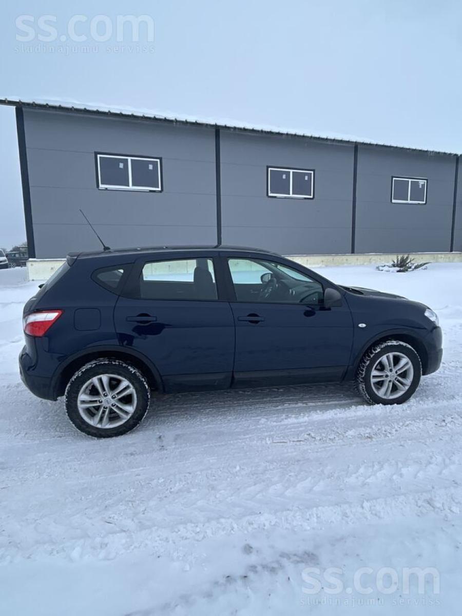 Zils Nissan Qashqai 2011 Daugavpils, ar dzinēja tilpumu 1.50 L un nobraukumu 209 tūkst. km par 5150 €, foto 6 vietnē AUTOMOTO.COM.LV
