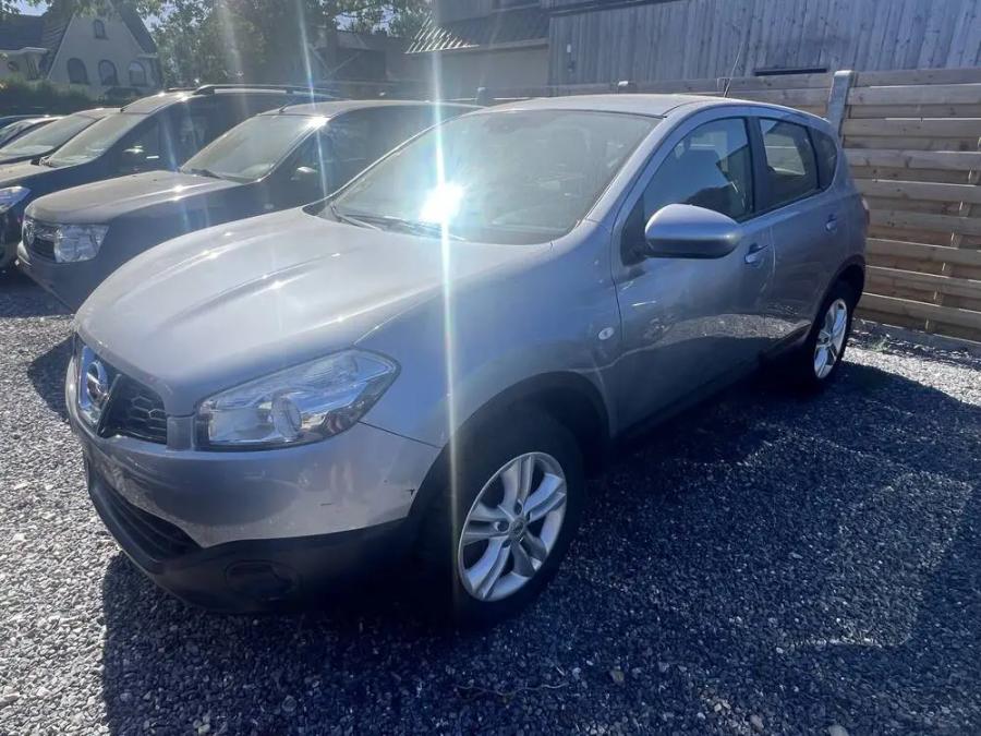 Blue Nissan Qashqai 2011 in Riga, with an engine capacity of 1.50 L and mileage of 192 thousand km for 5995 €, photo 4 on AUTOMOTO.COM.LV