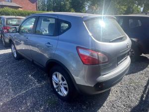 Blue Nissan Qashqai 2011 in Riga, with an engine capacity of 1.50 L and mileage of 192 thousand km for 5995 €, photo 5 on AUTOMOTO.COM.LV