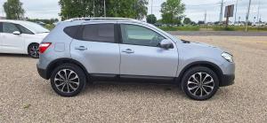 Blue Nissan Qashqai 2013 in Taurage, with an engine capacity of 1.46 L and mileage of 224 thousand km for 4900 €, photo 7 on AUTOMOTO.COM.LV