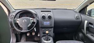 Blue Nissan Qashqai 2013 in Taurage, with an engine capacity of 1.46 L and mileage of 224 thousand km for 4900 €, photo 11 on AUTOMOTO.COM.LV