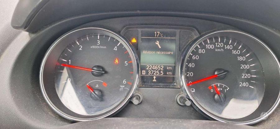 Blue Nissan Qashqai 2013 in Taurage, with an engine capacity of 1.46 L and mileage of 224 thousand km for 4900 €, photo 14 on AUTOMOTO.COM.LV