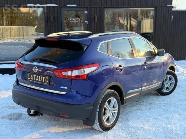 Zils Nissan Qashqai 2014 Rīga, ar dzinēja tilpumu 1.60 L un nobraukumu 150 tūkst. km par 8500 €, foto 3 vietnē AUTOMOTO.COM.LV