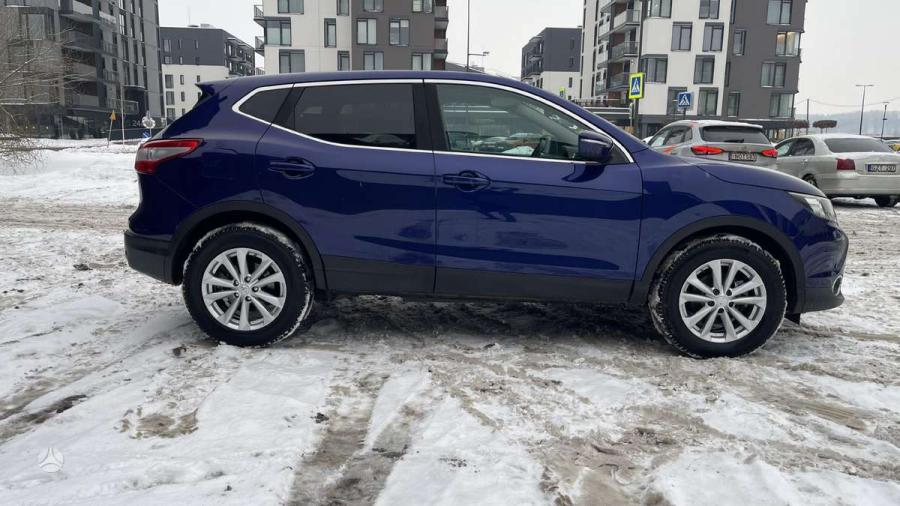 Zils Nissan Qashqai 2014 Kauņa, ar dzinēja tilpumu 1.46 L un nobraukumu 240 tūkst. km par 7300 €, foto 2 vietnē AUTOMOTO.COM.LV