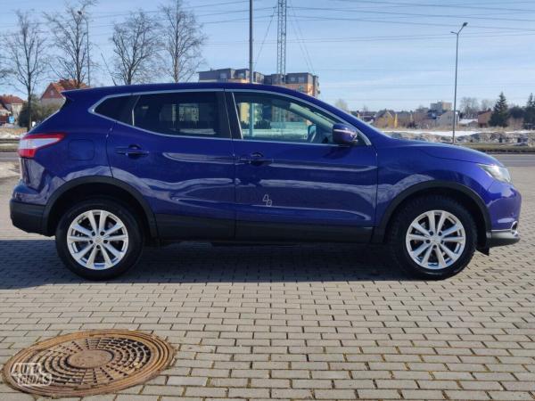 Blue Nissan Qashqai 2014 in Siauliai, with an engine capacity of 1.60 L and mileage of 239 thousand km for 8500 €, photo 7 on AUTOMOTO.COM.LV