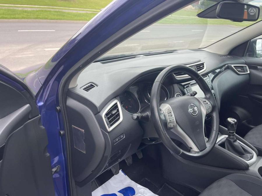 Blue Nissan Qashqai 2014 in Kaunas, with an engine capacity of 1.46 L and mileage of 214 thousand km for 7550 €, photo 13 on AUTOMOTO.COM.LV