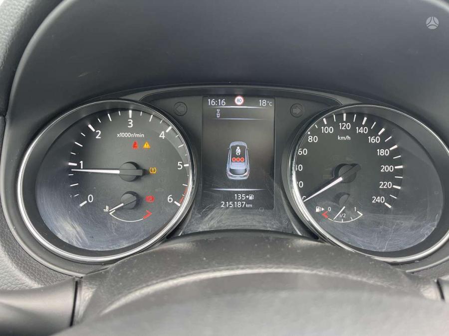 Blue Nissan Qashqai 2014 in Kaunas, with an engine capacity of 1.46 L and mileage of 214 thousand km for 7550 €, photo 15 on AUTOMOTO.COM.LV