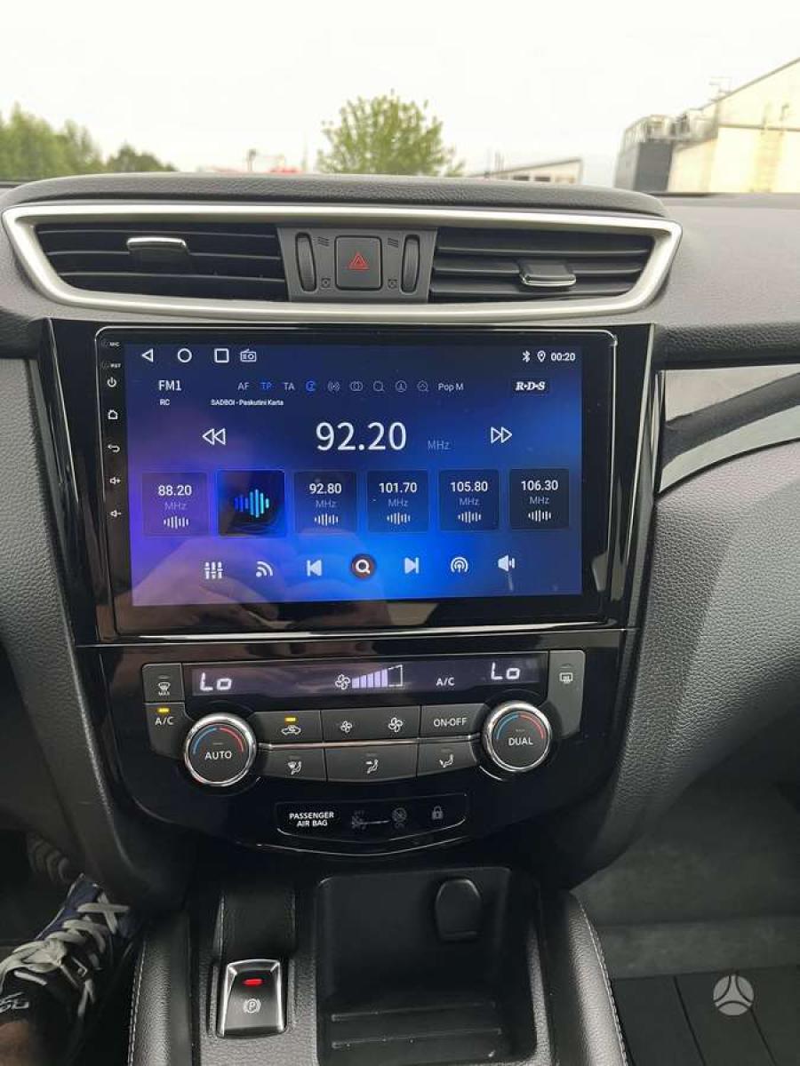Zils Nissan Qashqai 2014 Radviliškis, ar dzinēja tilpumu 1.20 L un nobraukumu 182 tūkst. km par 6800 €, foto 15 vietnē AUTOMOTO.COM.LV