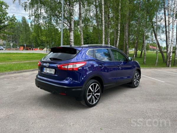 Zils Nissan Qashqai 2015 Rīga, ar dzinēja tilpumu 1.20 L un nobraukumu 78 tūkst. km par 9890 €, foto 3 vietnē AUTOMOTO.COM.LV