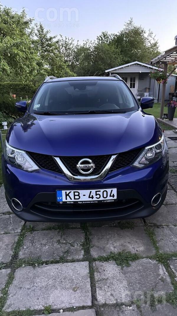 Blue Nissan Qashqai 2015 in Riga, with an engine capacity of 1.20 L and mileage of 185 thousand km for 7500 €, photo 1 on AUTOMOTO.COM.LV