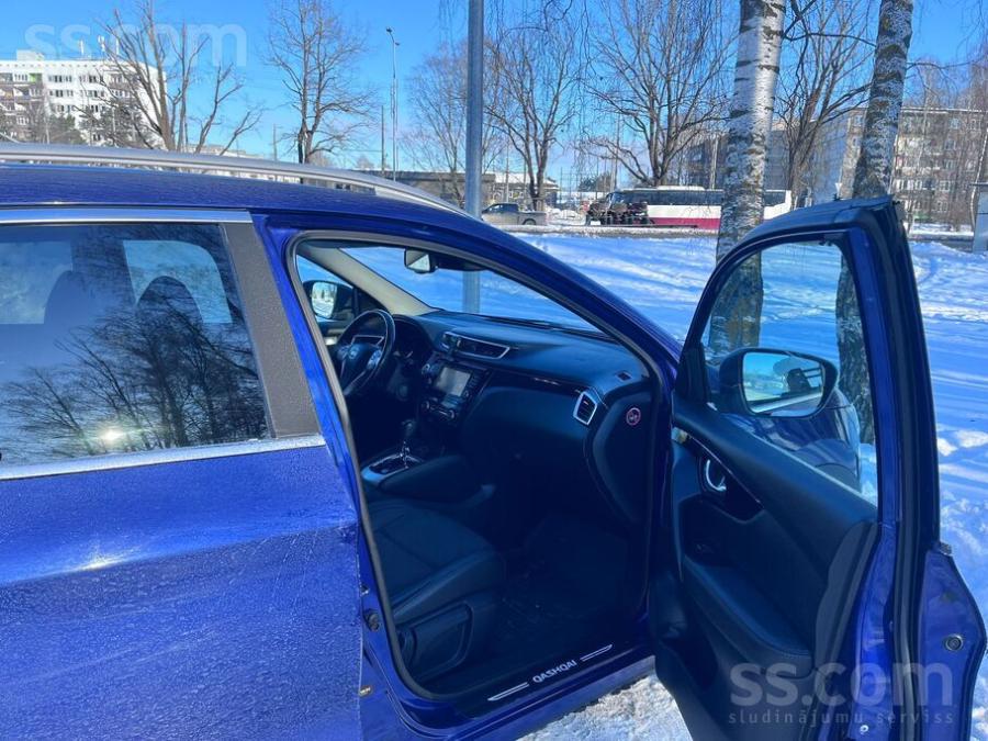 Blue Nissan Qashqai 2015 in Riga, with an engine capacity of 1.20 L and mileage of 186 thousand km for 7390 €, photo 8 on AUTOMOTO.COM.LV