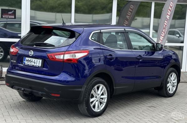 Blue Nissan Qashqai 2015 in Radviliskis, with an engine capacity of 1.20 L and mileage of 101 thousand km for 8950 €, photo 10 on AUTOMOTO.COM.LV