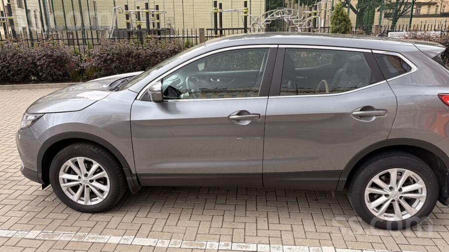 Blue Nissan Qashqai 2015 in Riga, with an engine capacity of 1.20 L and mileage of 69 thousand km for 5500 €, photo 3 on AUTOMOTO.COM.LV