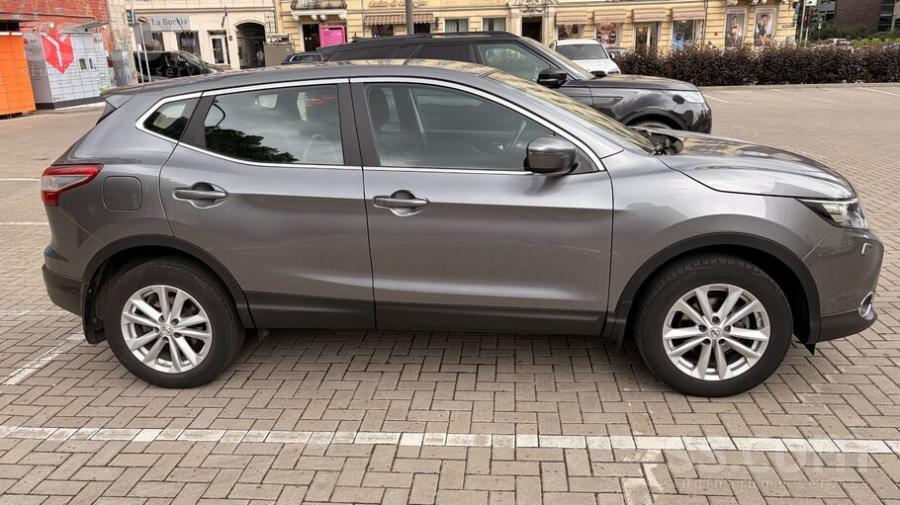Blue Nissan Qashqai 2015 in Riga, with an engine capacity of 1.20 L and mileage of 69 thousand km for 5500 €, photo 4 on AUTOMOTO.COM.LV