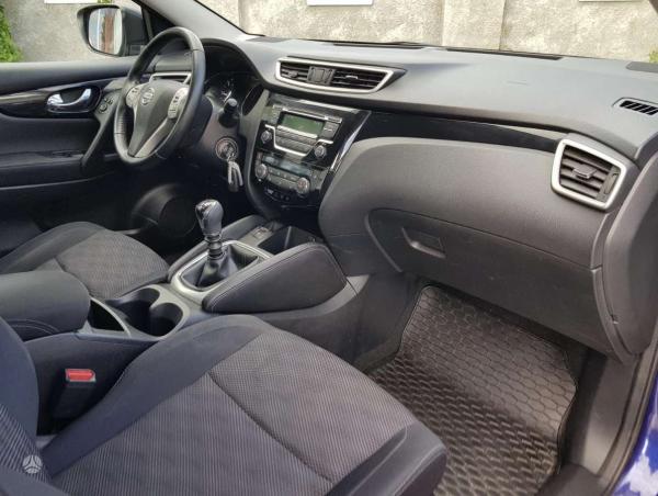 Blue Nissan Qashqai 2015 in Siauliai, with an engine capacity of 1.46 L and mileage of 188 thousand km for 6950 €, photo 8 on AUTOMOTO.COM.LV