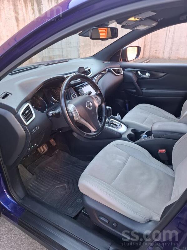 Nissan Qashqai 2015 Rīga vietnē Zils Nissan Qashqai 2015 Rīga, ar dzinēja tilpumu 1.60 L un nobraukumu 150 tūkst. km par 6400 €, foto 6 vietnē AUTOMOTO.COM.LV