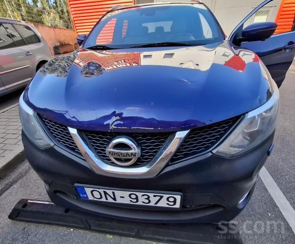 Nissan Qashqai 2015 Rīga vietnē Zils Nissan Qashqai 2015 Rīga, ar dzinēja tilpumu 1.60 L un nobraukumu 150 tūkst. km par 6400 €, foto 11 vietnē AUTOMOTO.COM.LV
