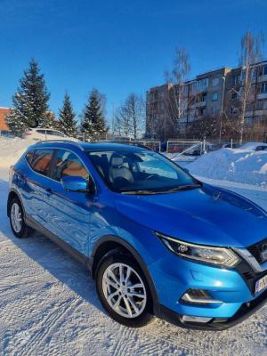 Blue Nissan Qashqai 2017 in Siauliai, with an engine capacity of 1.60 L and mileage of 143 thousand km for 12550 €, photo  on AUTOMOTO.COM.LV