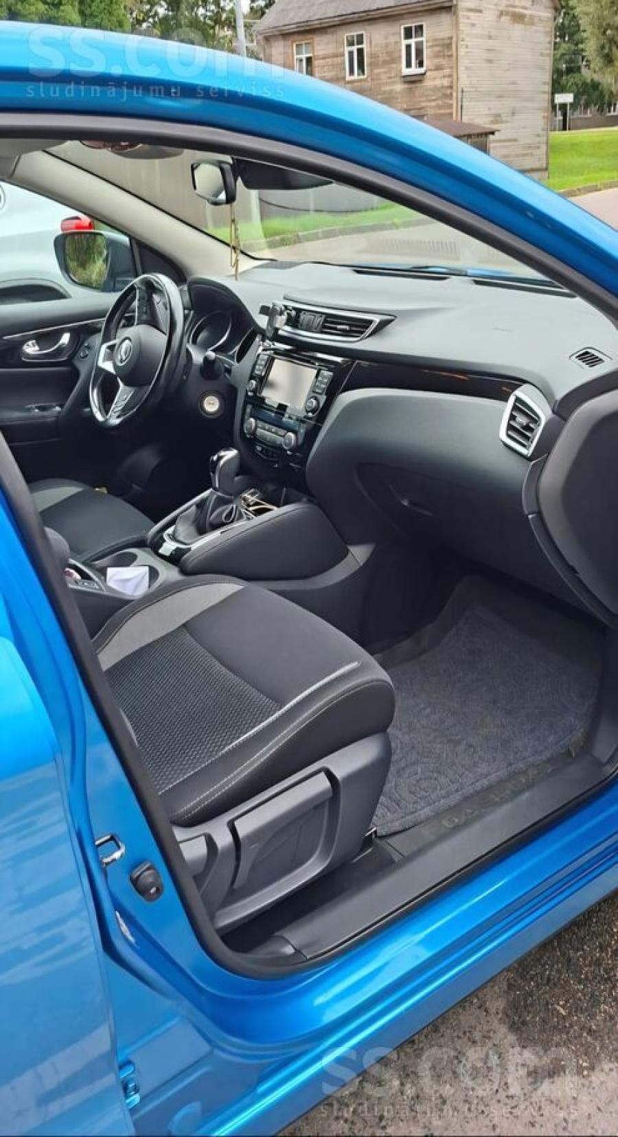 Zils Nissan Qashqai 2017 Rīga, ar dzinēja tilpumu 1.60 L un nobraukumu 80 tūkst. km par 13500 €, foto 3 vietnē AUTOMOTO.COM.LV