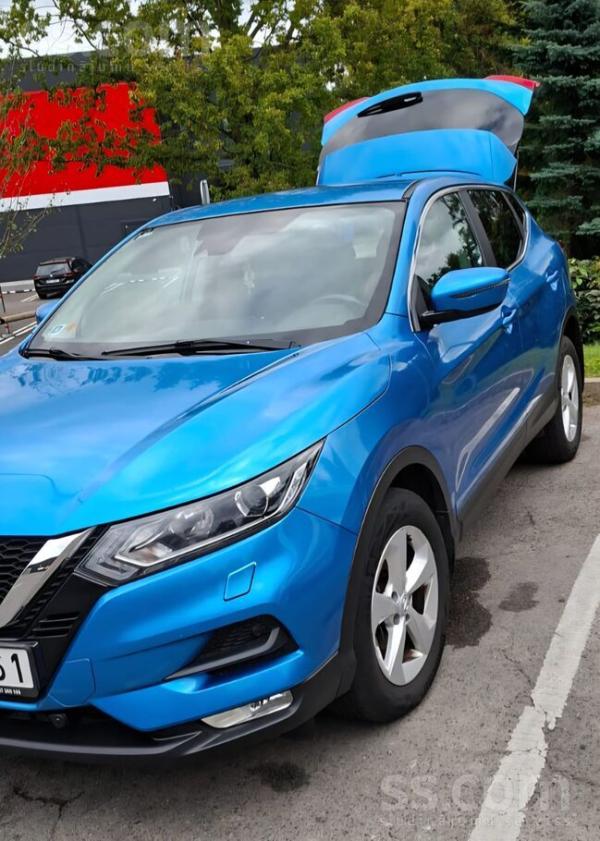 Синий Ниссан Кашкай 2017 в Рига, объемом двигателя 1.60 л и пробегом 80 тыс. км за 13500 €, фото 3 на AUTOMOTO.COM.LV