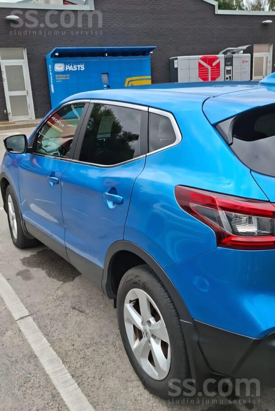 Zils Nissan Qashqai 2017 Rīga, ar dzinēja tilpumu 1.60 L un nobraukumu 80 tūkst. km par 13500 €, foto 12 vietnē AUTOMOTO.COM.LV
