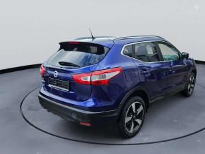 Blue Nissan Qashqai 2017 in Marijampole, with an engine capacity of 1.60 L and mileage of 189 thousand km for 8900 €, photo 6 on AUTOMOTO.COM.LV