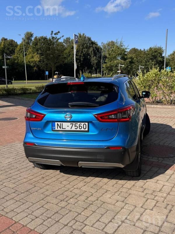 Blue Nissan Qashqai 2017 in Riga, with an engine capacity of 1.20 L and mileage of 145 thousand km for 12400 €, photo 7 on AUTOMOTO.COM.LV