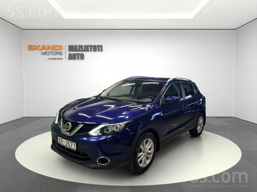 Blue Nissan Qashqai 2017 in Riga, with an engine capacity of 1.20 L and mileage of 155 thousand km for 8990 €, photo 1 on AUTOMOTO.COM.LV