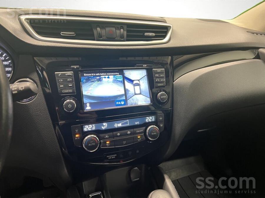 Blue Nissan Qashqai 2017 in Riga, with an engine capacity of 1.20 L and mileage of 155 thousand km for 8990 €, photo 17 on AUTOMOTO.COM.LV